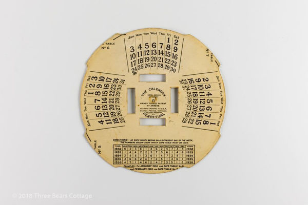 Calendox Major Bakelite Punch Magazine Desk Calendar at 3bc Vintage Shop